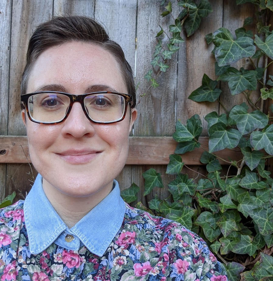 Danielle Weeks | Poet